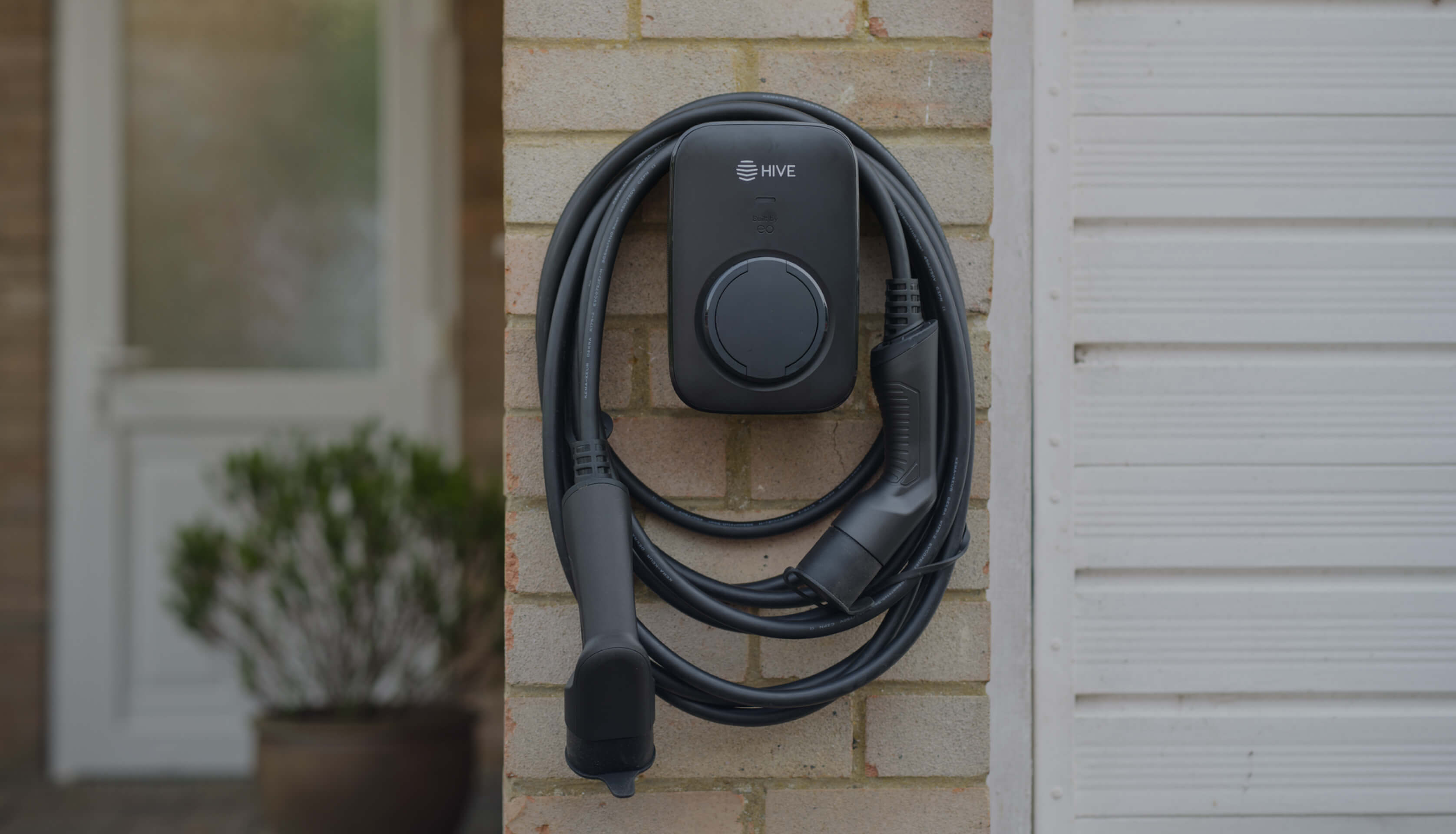 Hive EO Mini Pro 3 EV Charger | Hive Home Hive EO Mini Pro 3 EV Charger | Hive Home
